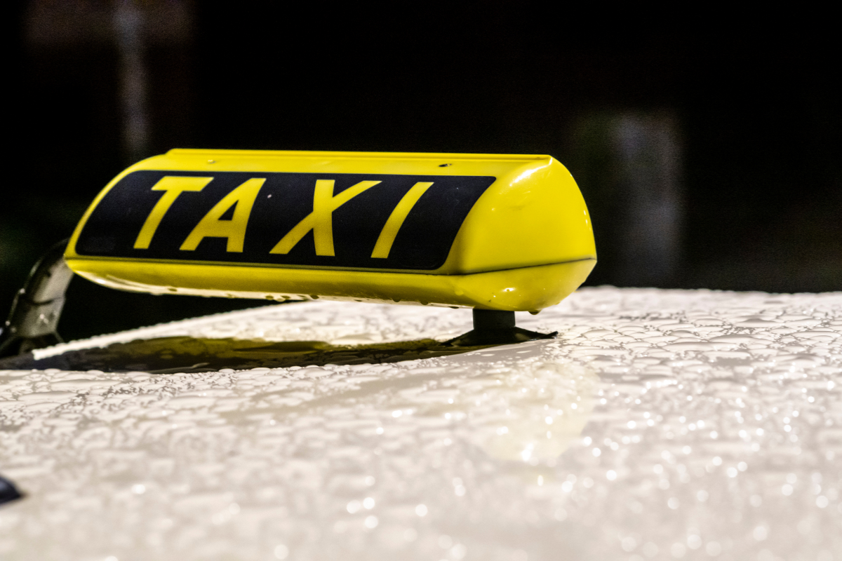 Taxi OM Krankentransport - Privater Krankentransport & Taxi Service in ...